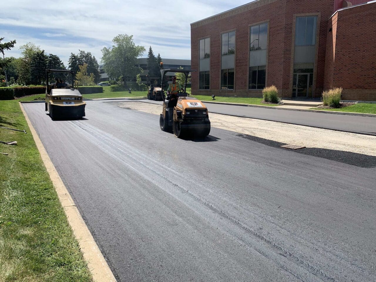 How to Identify Common Types of Asphalt Pavement Damage | Empire Paving